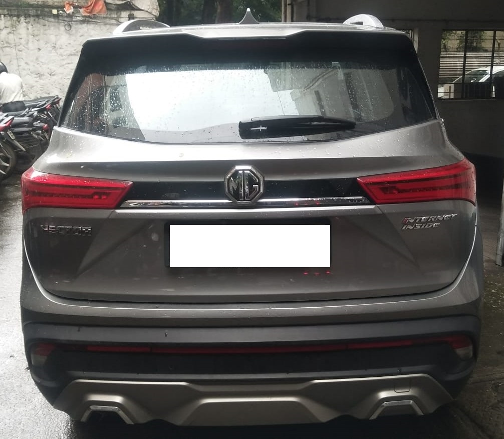 Used MG Hector Sharp Hybrid in Pune 2021 model, India at Best Price.